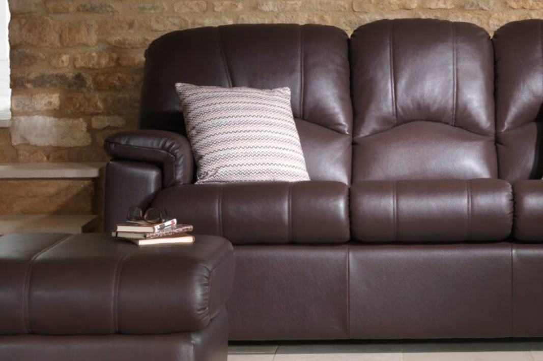 G Plan Chloe Sofa | Fabric & Leather | Exceptional Comfort | Lucas ...
