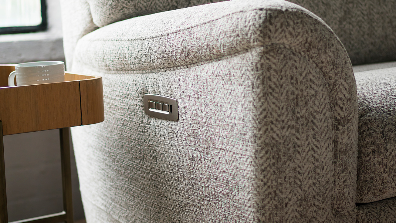 Parker Knoll Hudson Sofa Range | Classic Comfort & Power Recliner ...