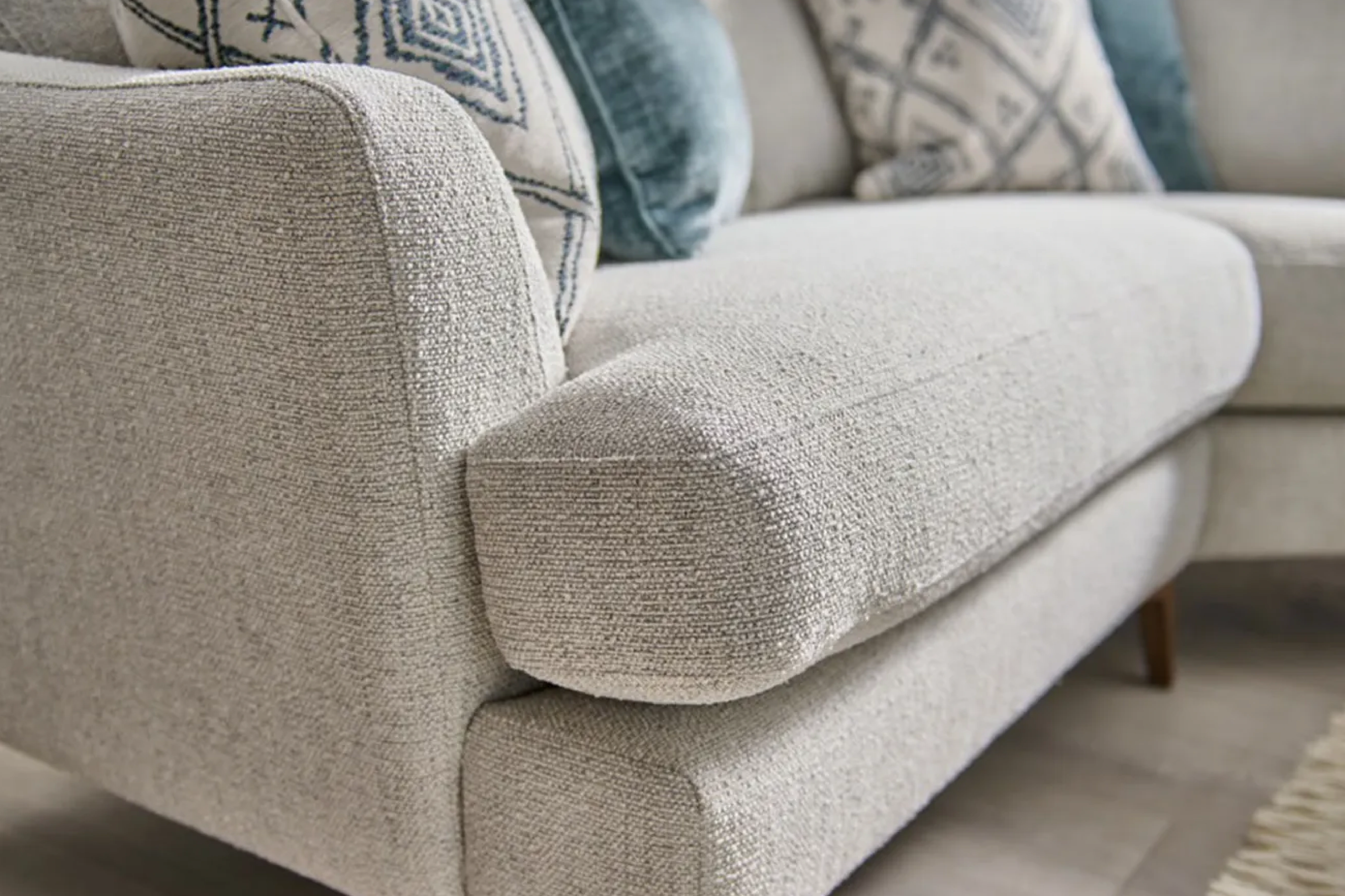 Harley Sofa Collection | Modern & Modular Sofas | Lucas Furniture